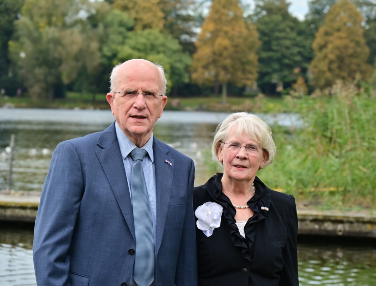 Dit is geloven voor: Jo en Leny Breuer - Parochie Maria